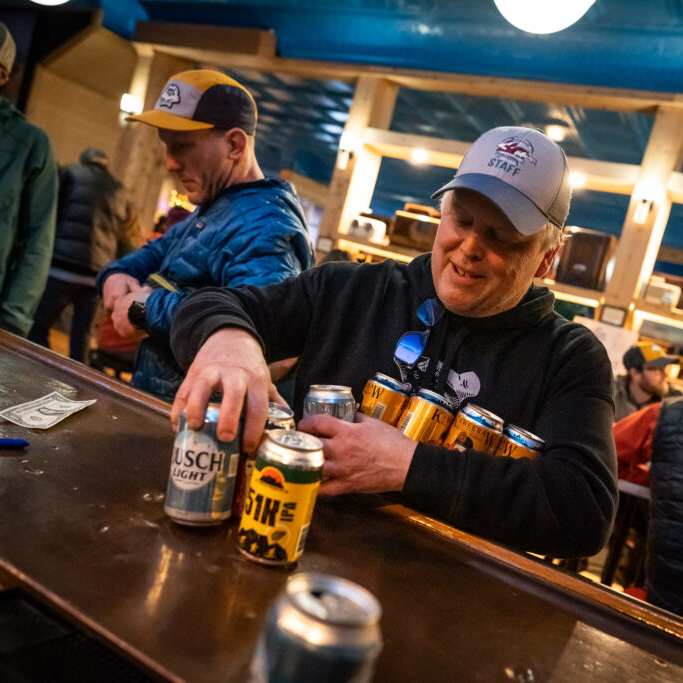 Climbing Socials – Michigan Ice Fest